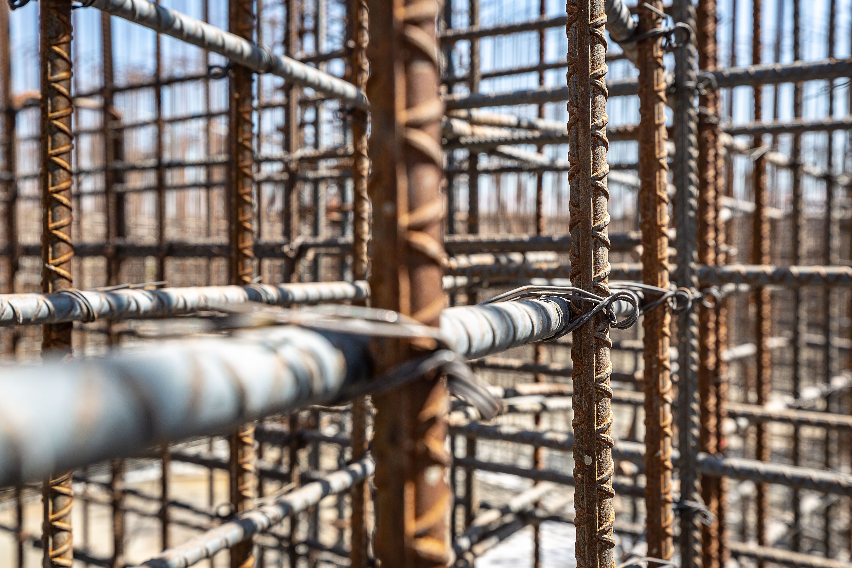 Tipos de varillas: ¿Cómo elegir la adecuada para mi construcción?